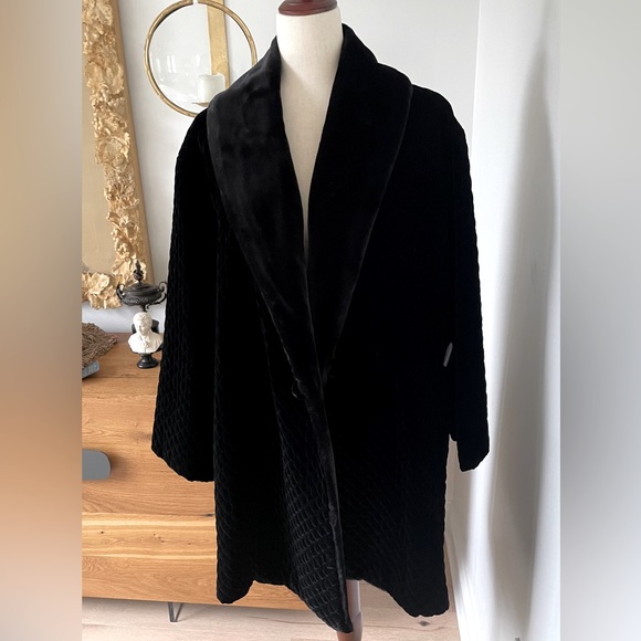 jaeger | Jackets & Coats | Vtg Jaeger Black Velvet Coat Quilted | Poshmark